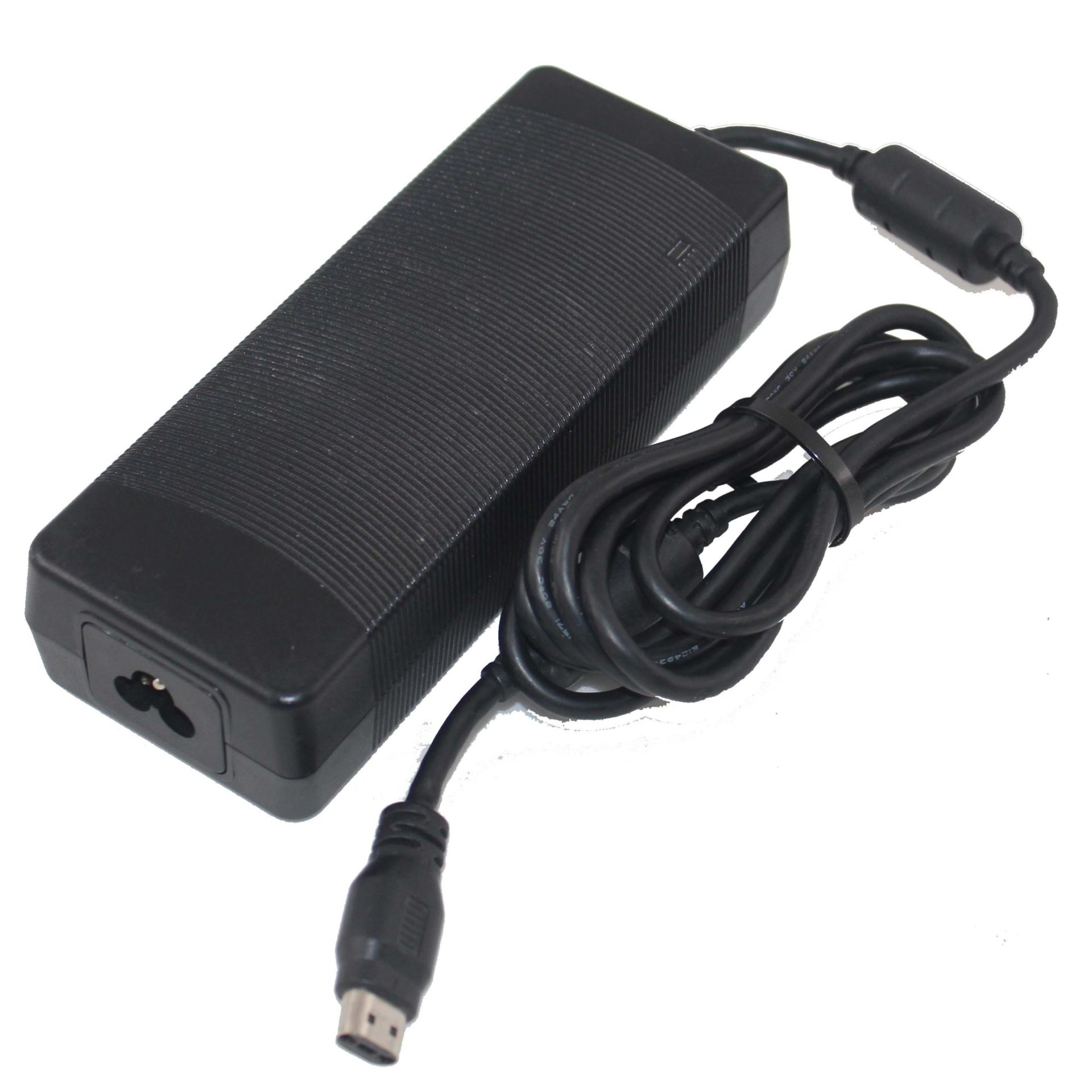 19V 7.1A 135W Oval Clover AC Adapter (375117-001) - Tekeurope