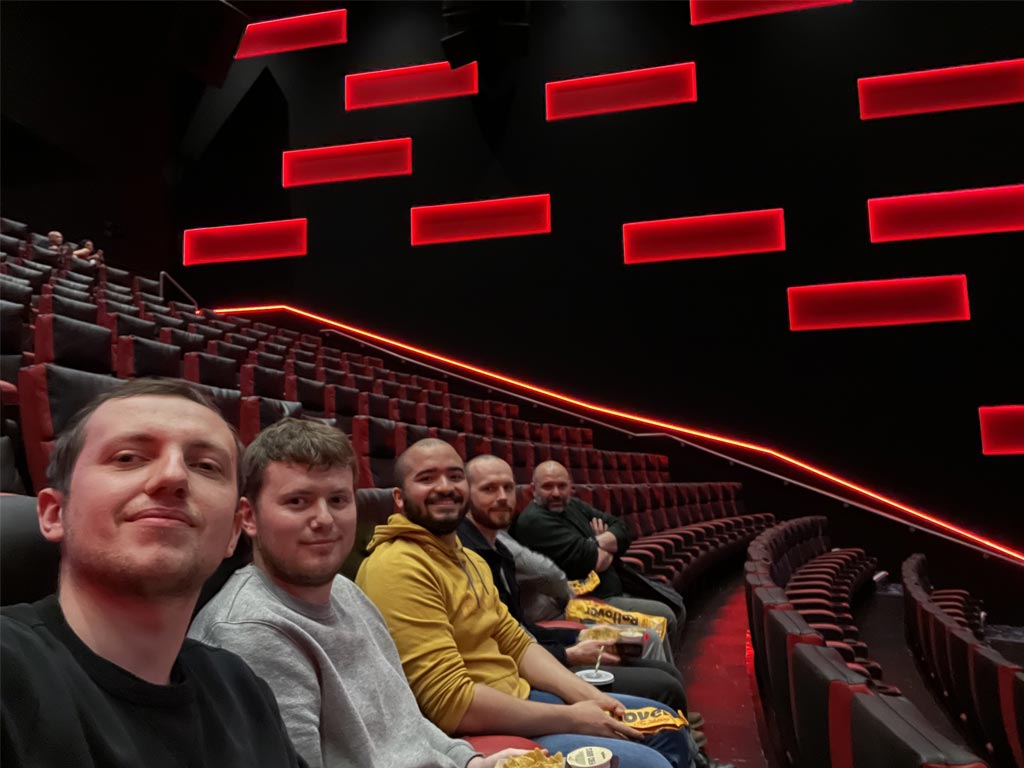 Film Club: Trip to see No time to die - Tekeurope